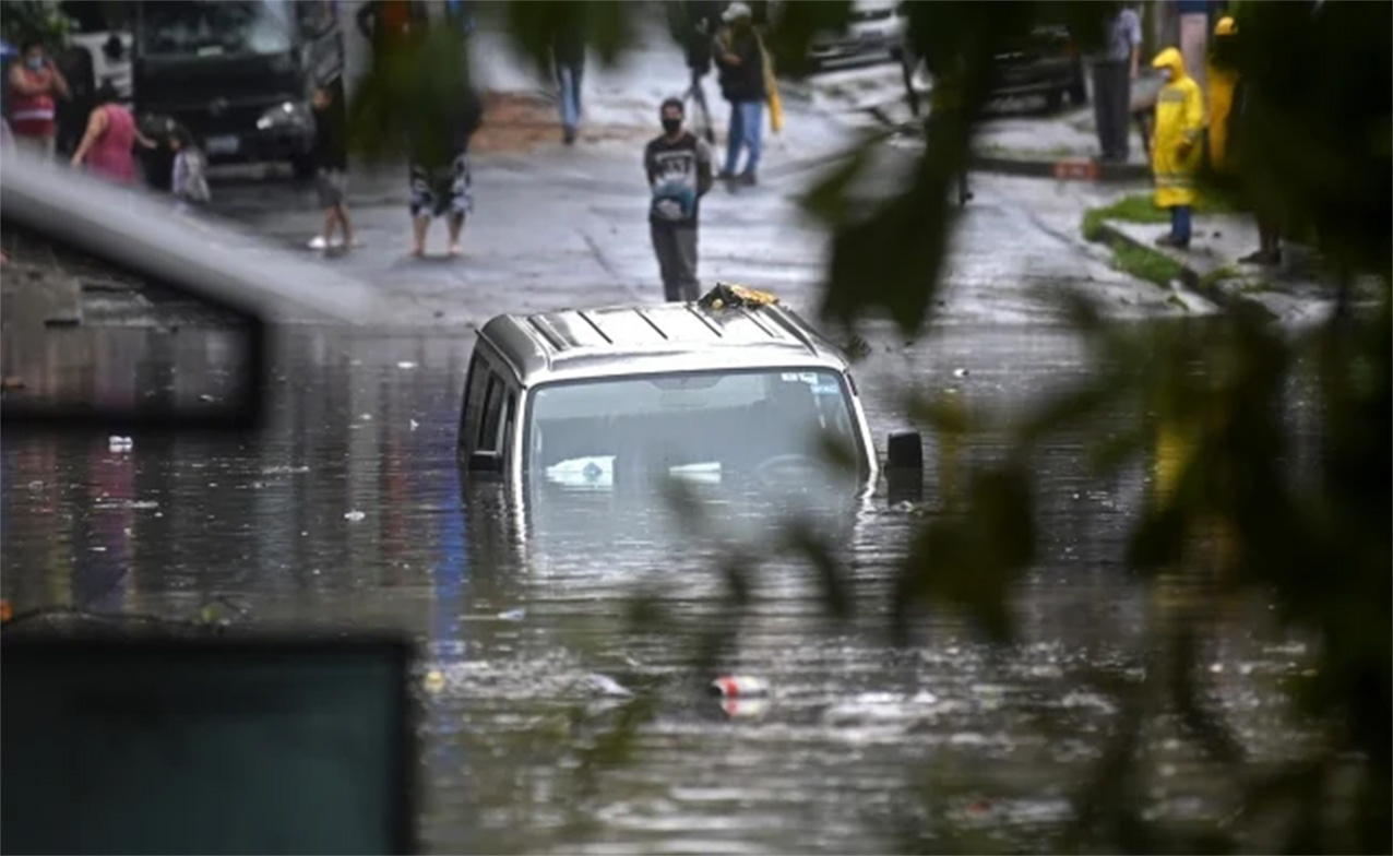 Tormenta “Amanda” deja 14 muertos en El Salvador - ReflectoresMX